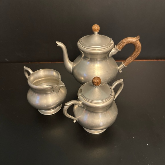 Royal Holland Pewter Co. | Kitchen | Elegant Pewter Tea Set With Wooden ...